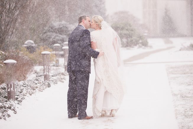Another Couple Got Married in this Crazy Blizzard - Washingtonian