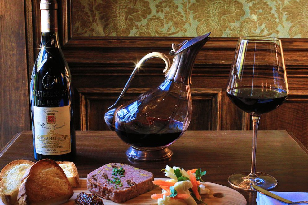 Bar à Vin Opens In Georgetown with Classic French Style - Washingtonian