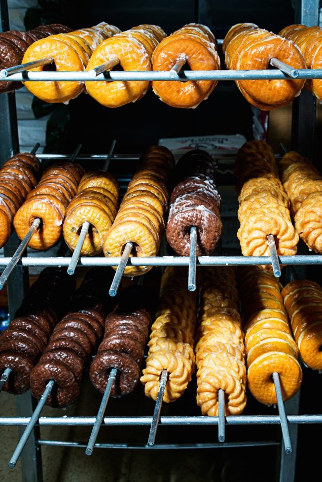 This Shop Has Been Making Great Old-School Doughnuts For 31 Years ...
