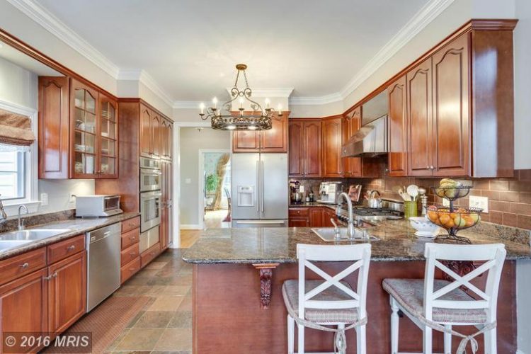 Ben Carson Buys $1.3 Million House in Vienna - Washingtonian