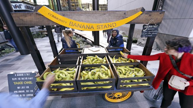 Why You Got That Free Banana at the NoMa Metro This Morning - Washingtonian