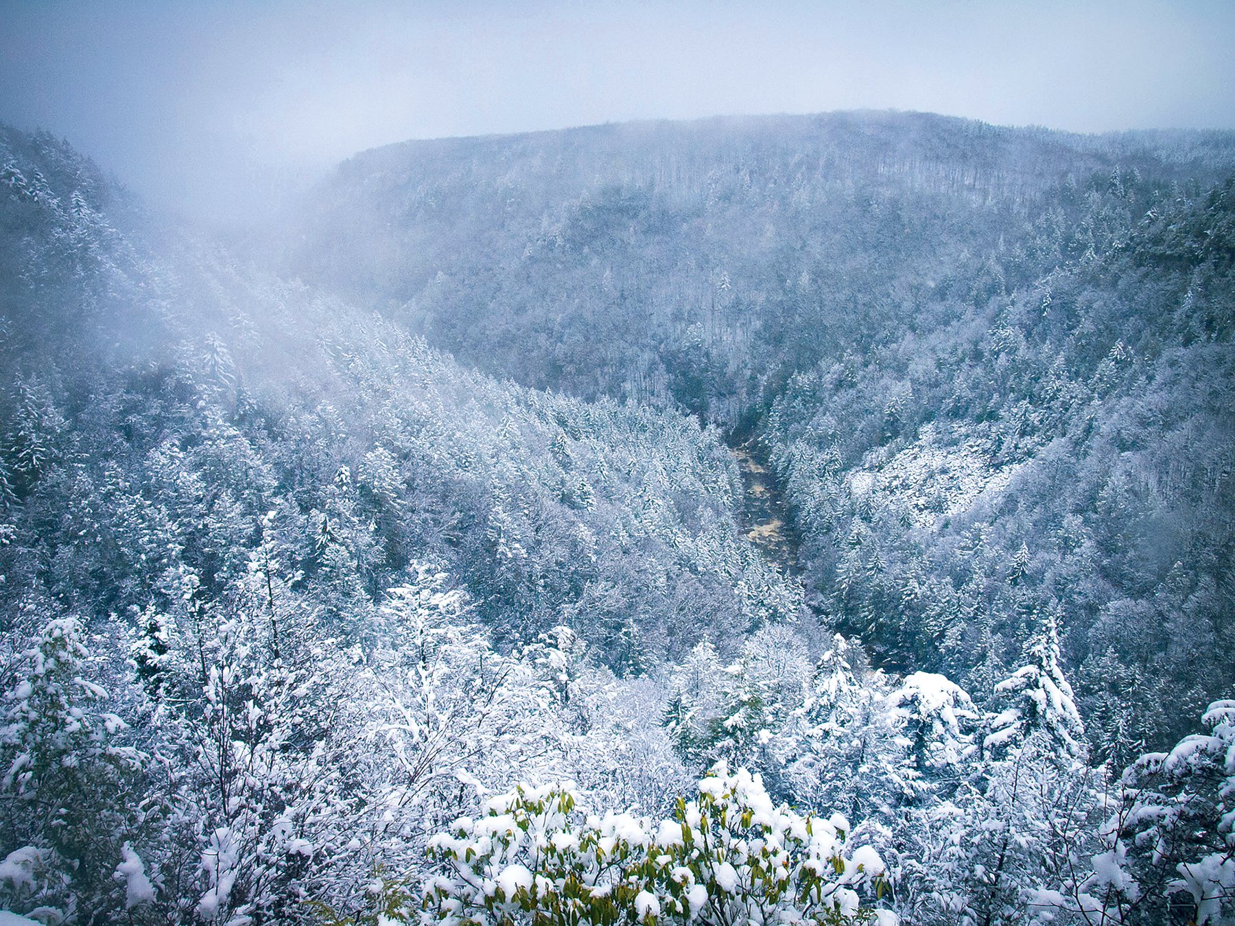 Make This West Virginia Town Your Home Base for a Great Ski Getaway