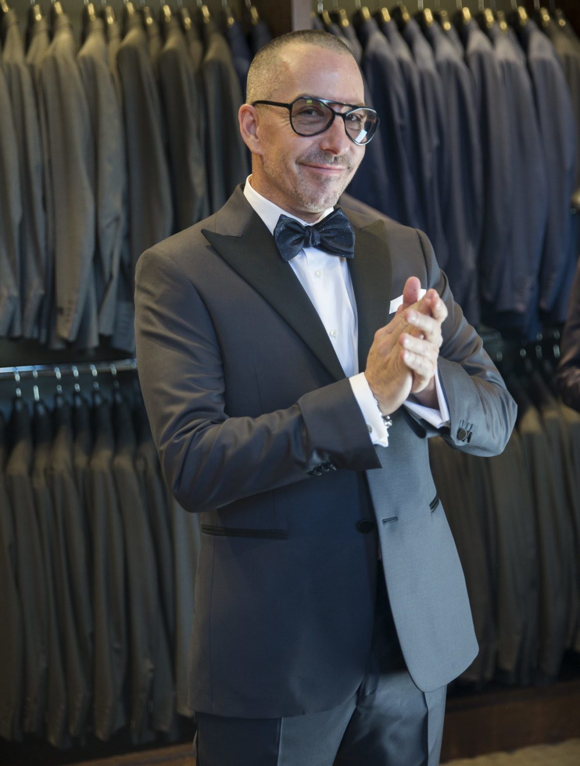 A Day in the Life with Celebrity Make-up Artist Carl Ray, Presented By ...