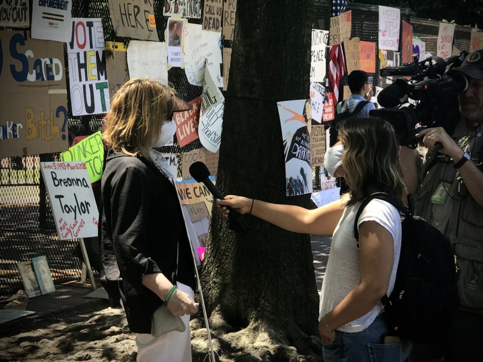 PHOTOS: The Fence Near the White House Has Become a Gallery of Protest ...