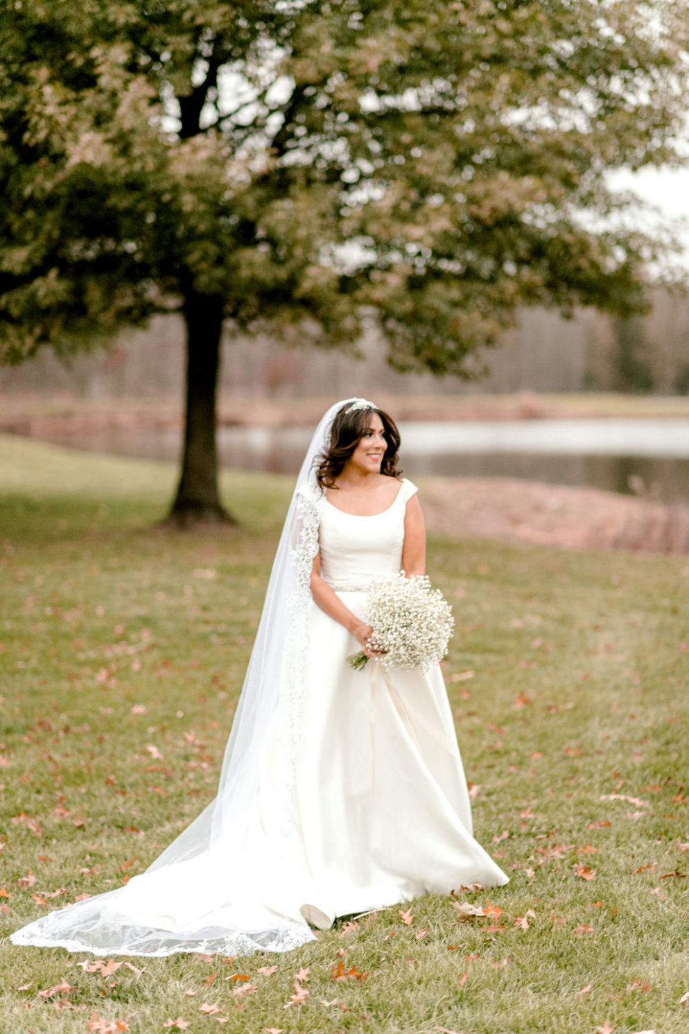 A Chic Wedding in Loudoun County That Included a Black, White, and Gold ...