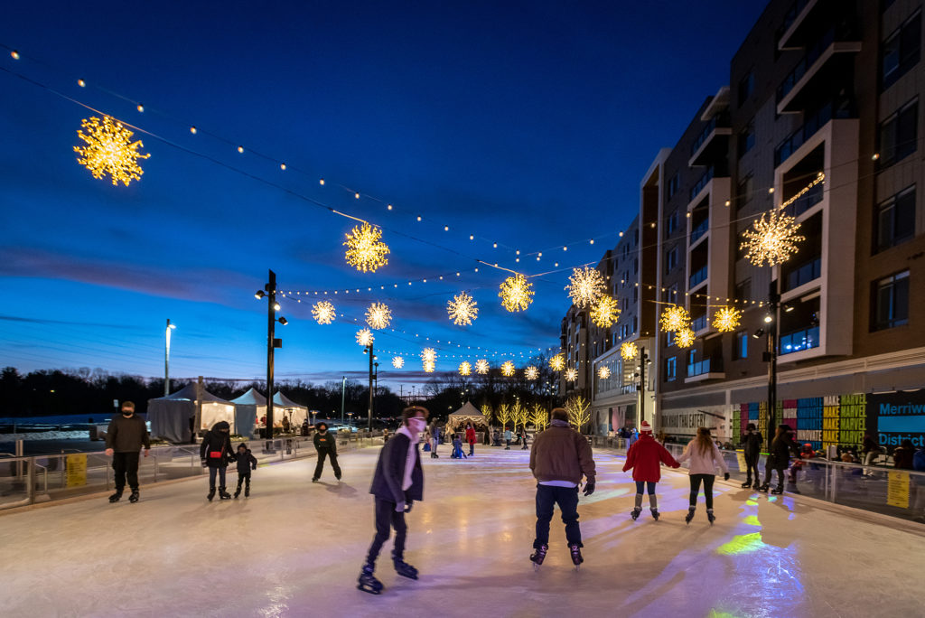 9 Ice Skating Rinks Around the DC Area