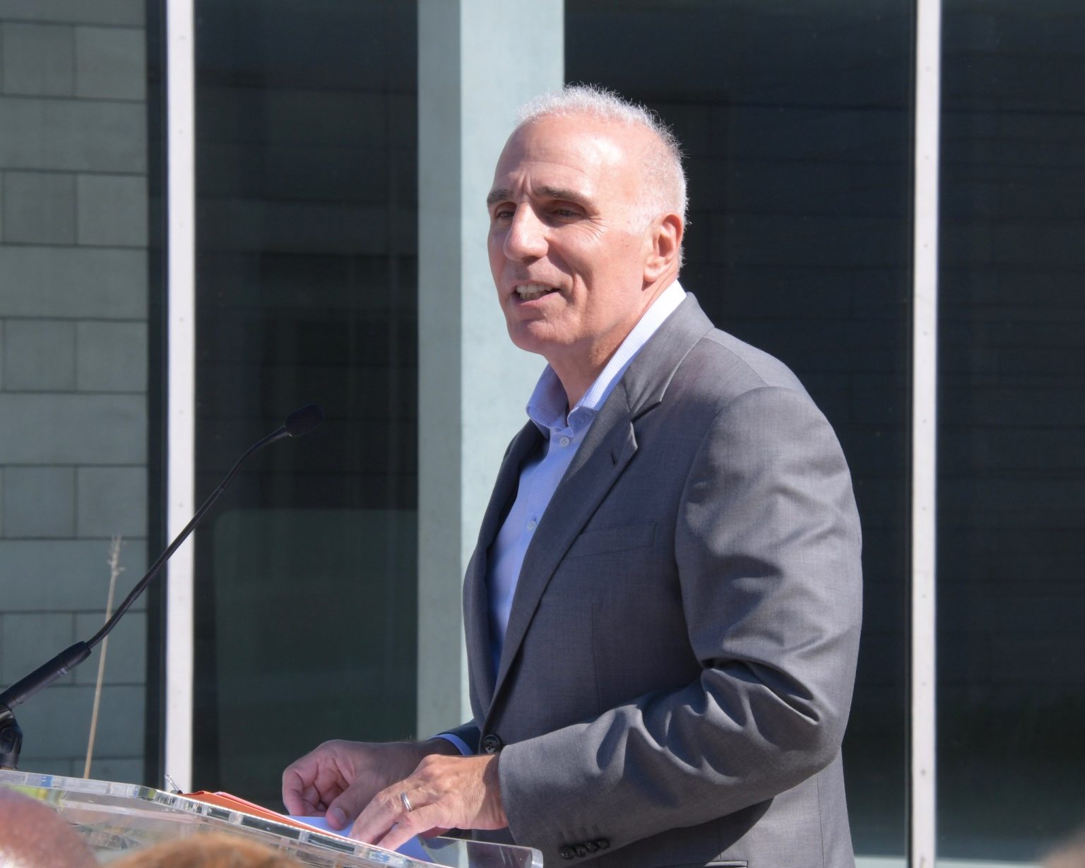 Mitchell Rales: What to Know About the Latest Commanders Bidder ...