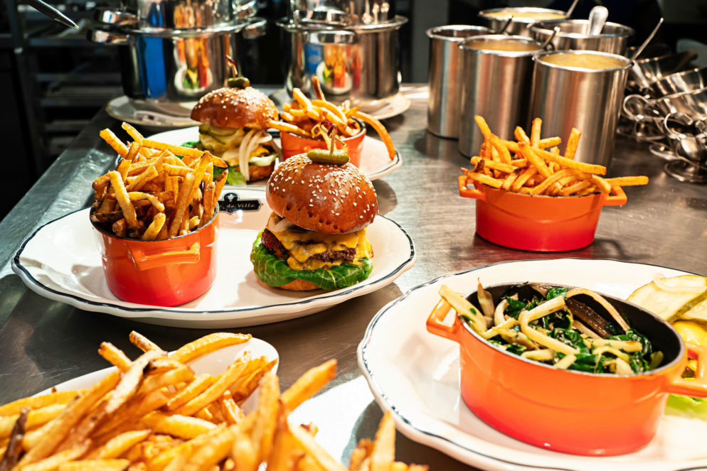 5 Fancy and Fabulous Happy Hour Deals Around the DC-Area