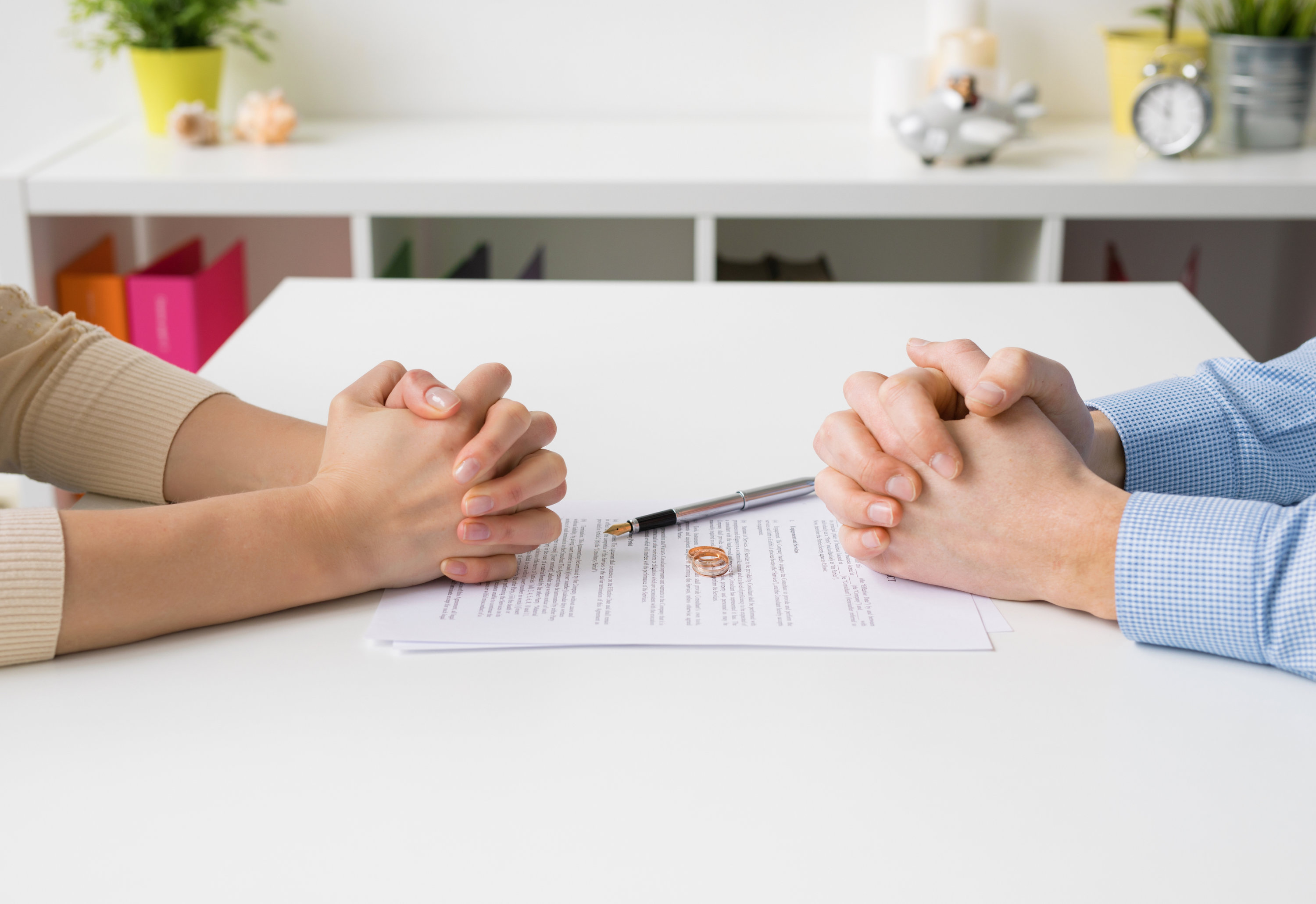 More and More Women Are Paying Alimony to Failure-to-Launch Ex-Husbands ...