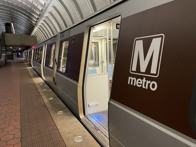 You Can Now Tour Metro’s Upcoming 8000 Series Trains on the Mall ...
