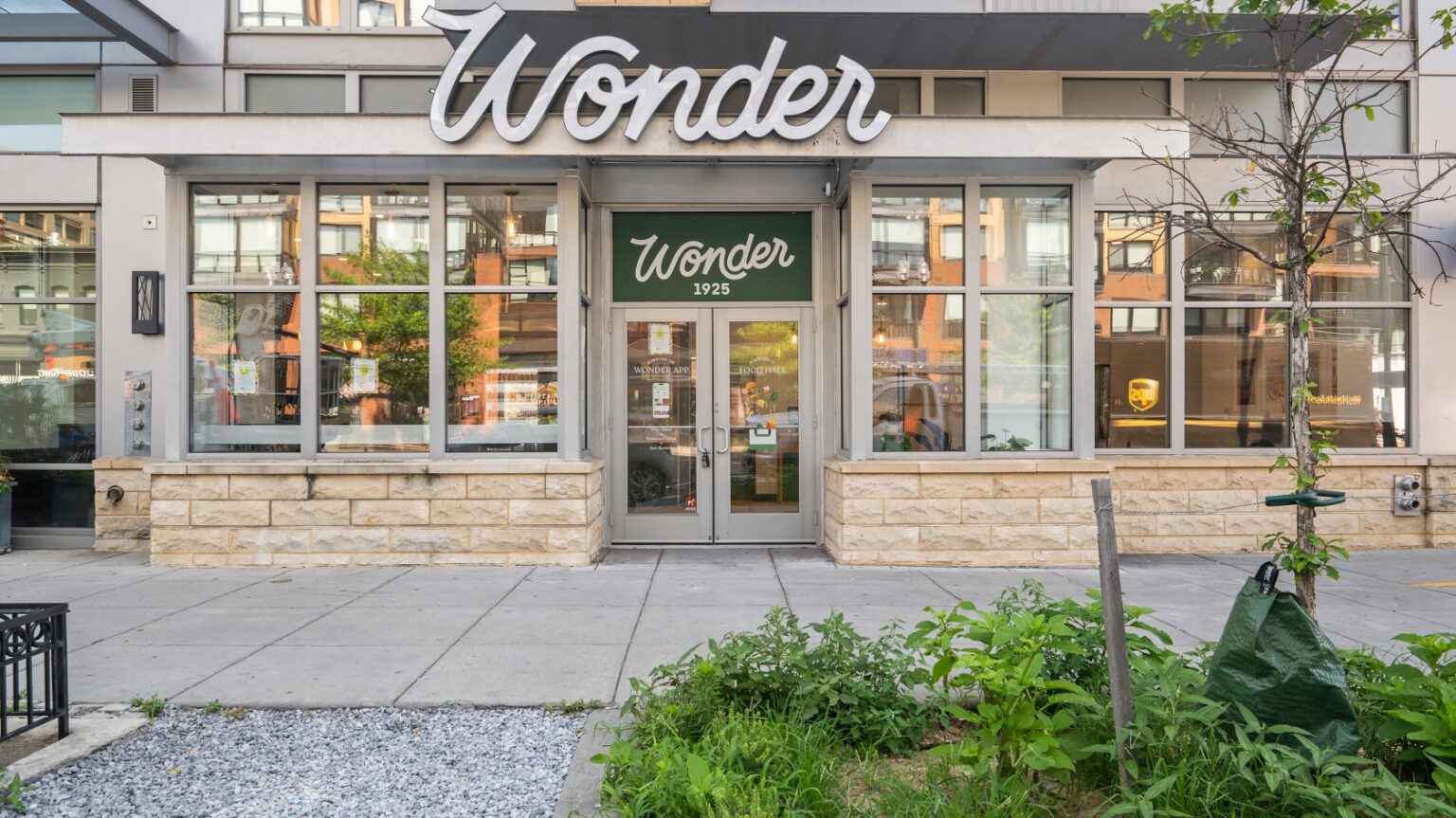A Billionaire-Backed "Food Hall" Packed With Celebrity Chefs Launches in DC
